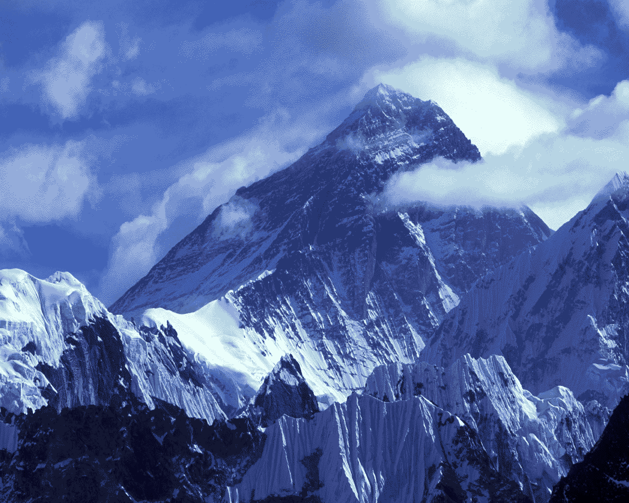 Mount Everest @ PixelJoint.com